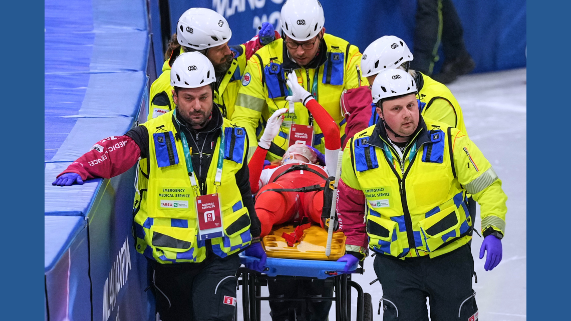 Poland's Kamila Sellier stretchered off after opponent's blade slices ...