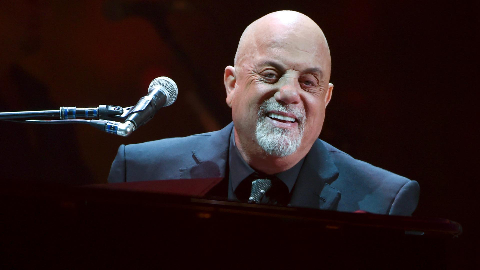 Billy Joel performs publicly for first time after brain disorder ...