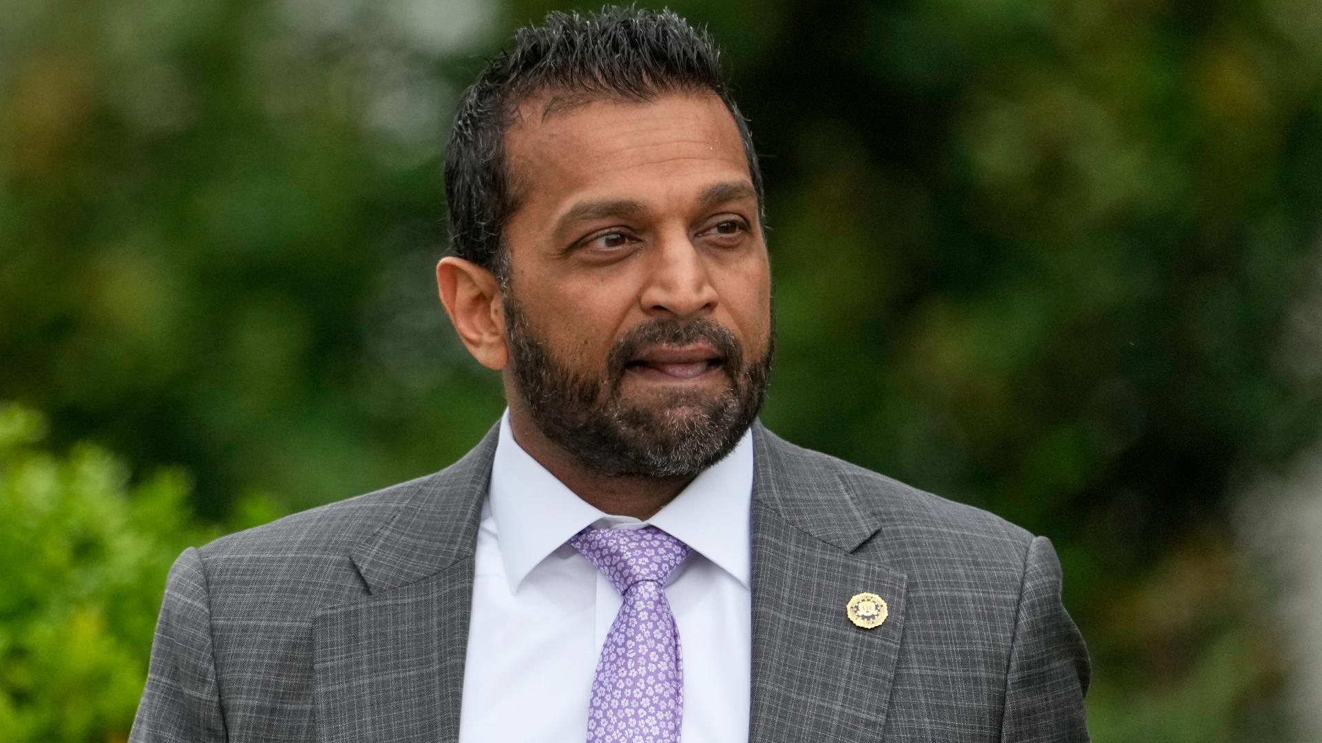 FBI reassigns agents seen kneeling during 2020 racial justice protest ...