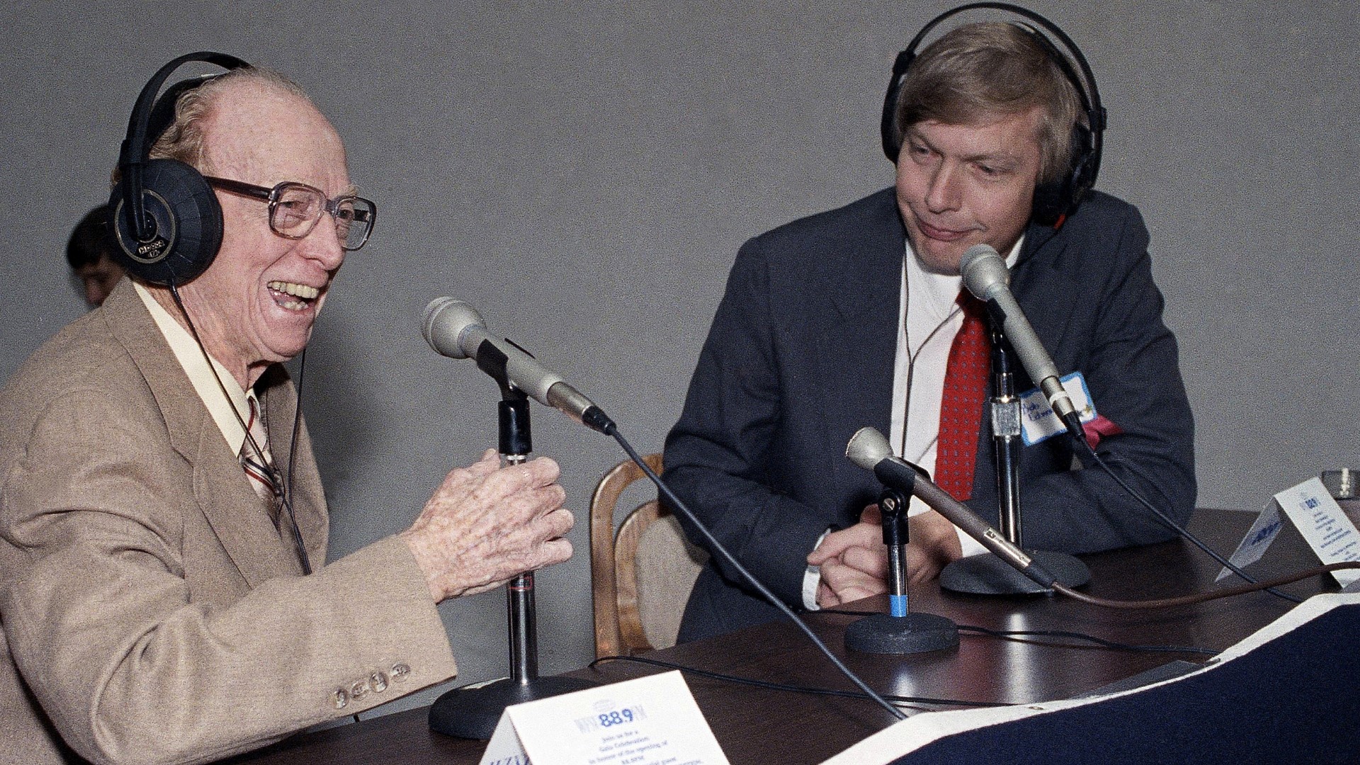 Longtime NPR 'Morning Edition' host Bob Edwards dies | wwltv.com