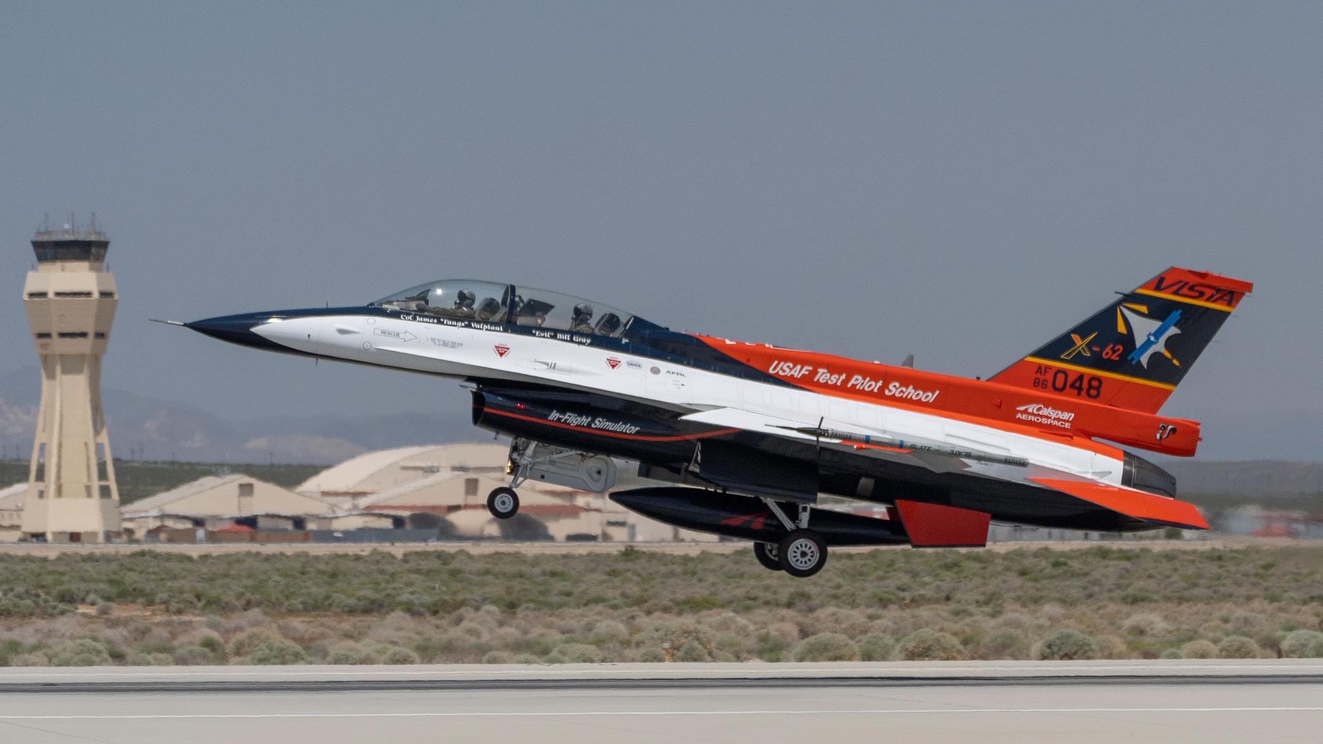 AI-powered fighter jet takes Air Force leader on historic ride | wwltv.com