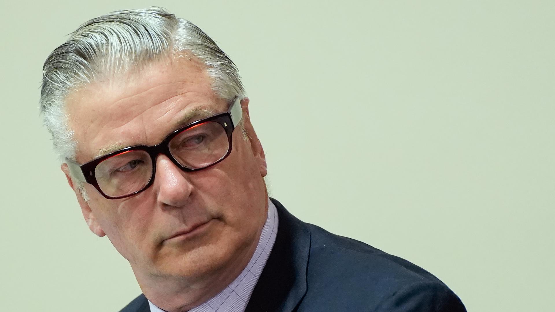 Judge dismisses Alec Baldwin's lawsuit over 'Rust' shooting case ...