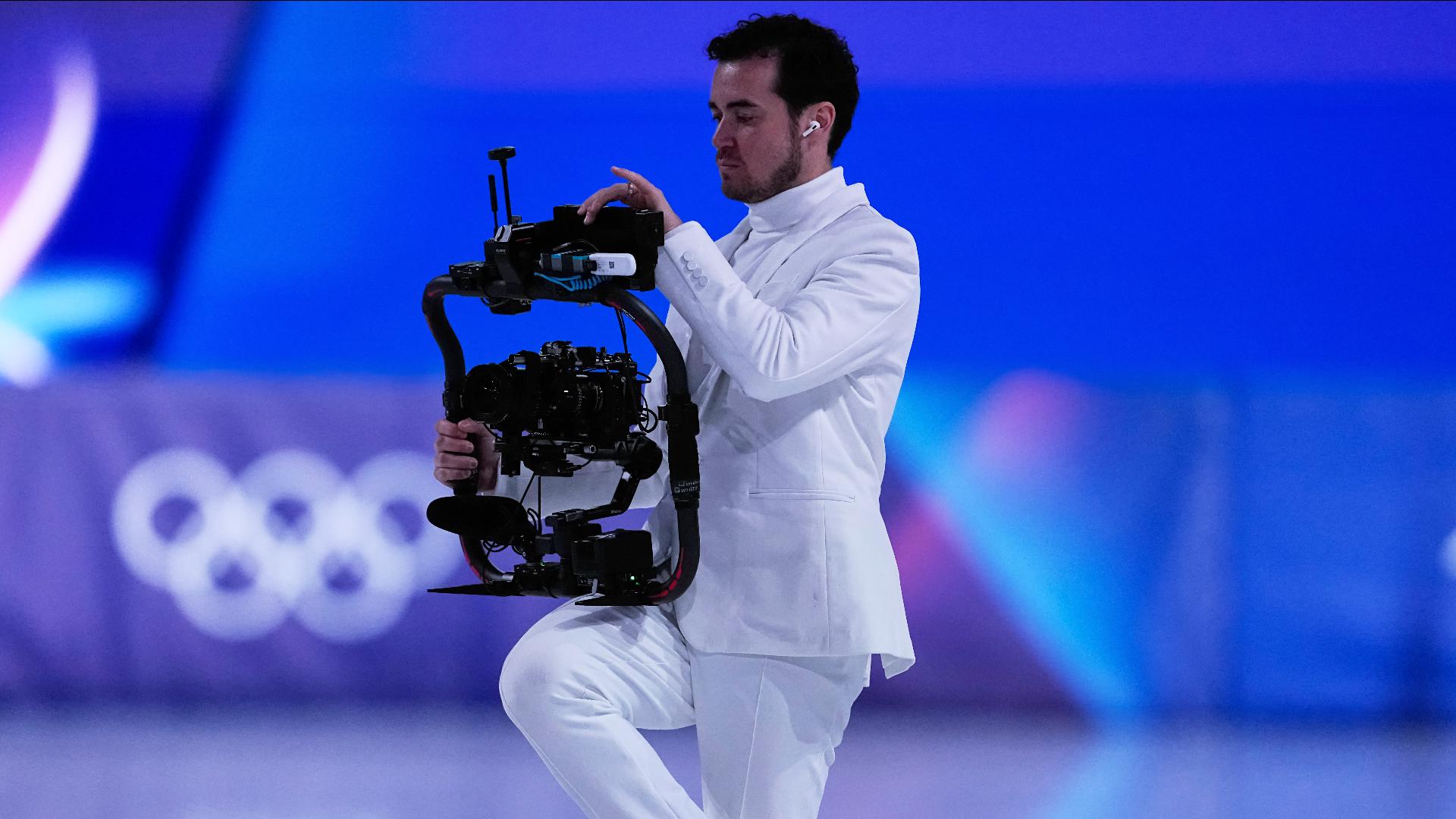 The cameraman who skates backward to capture Olympic triumph and defeat ...