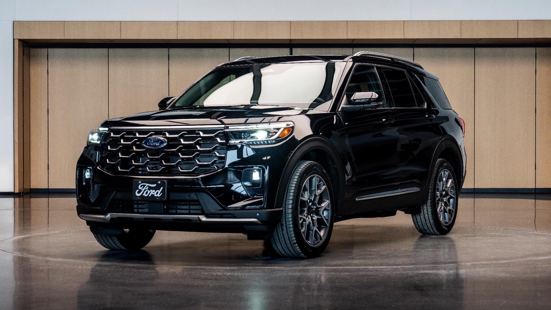 Ford CEO gifts Pope Leo a custom Chicago-made Explorer | wwltv.com
