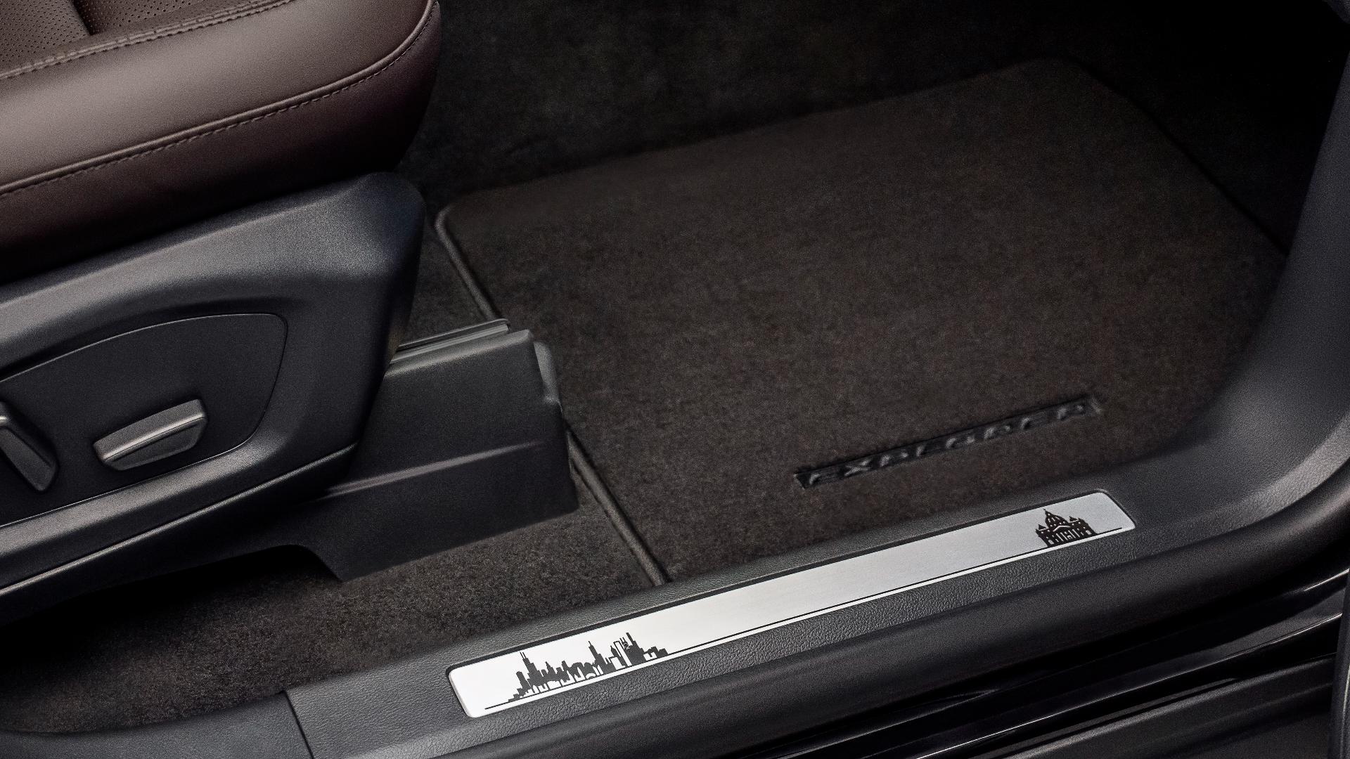 Ford CEO gifts Pope Leo a custom Chicago-made Explorer | wwltv.com