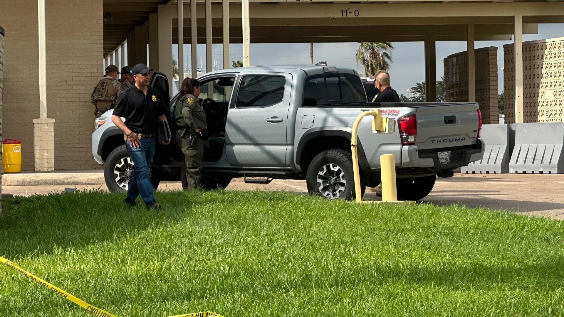 Man killed after opening fire at US Border Patrol facility in Texas | wwltv.com