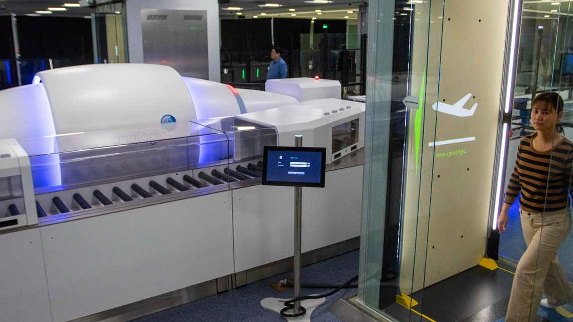 TSA unveils passenger self-screening lanes at Vegas airport | wwltv.com