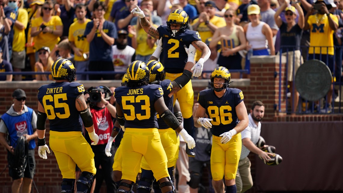 AP Top 25 college football poll: Georgia, Bama, OSU, Michigan | wwltv.com