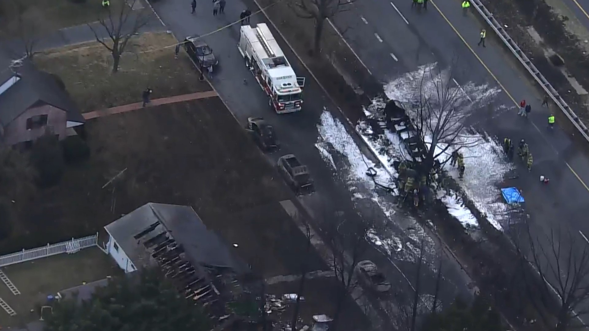 Tanker overturns, explodes on Route 15 in Frederick; driver dead | wwltv.com