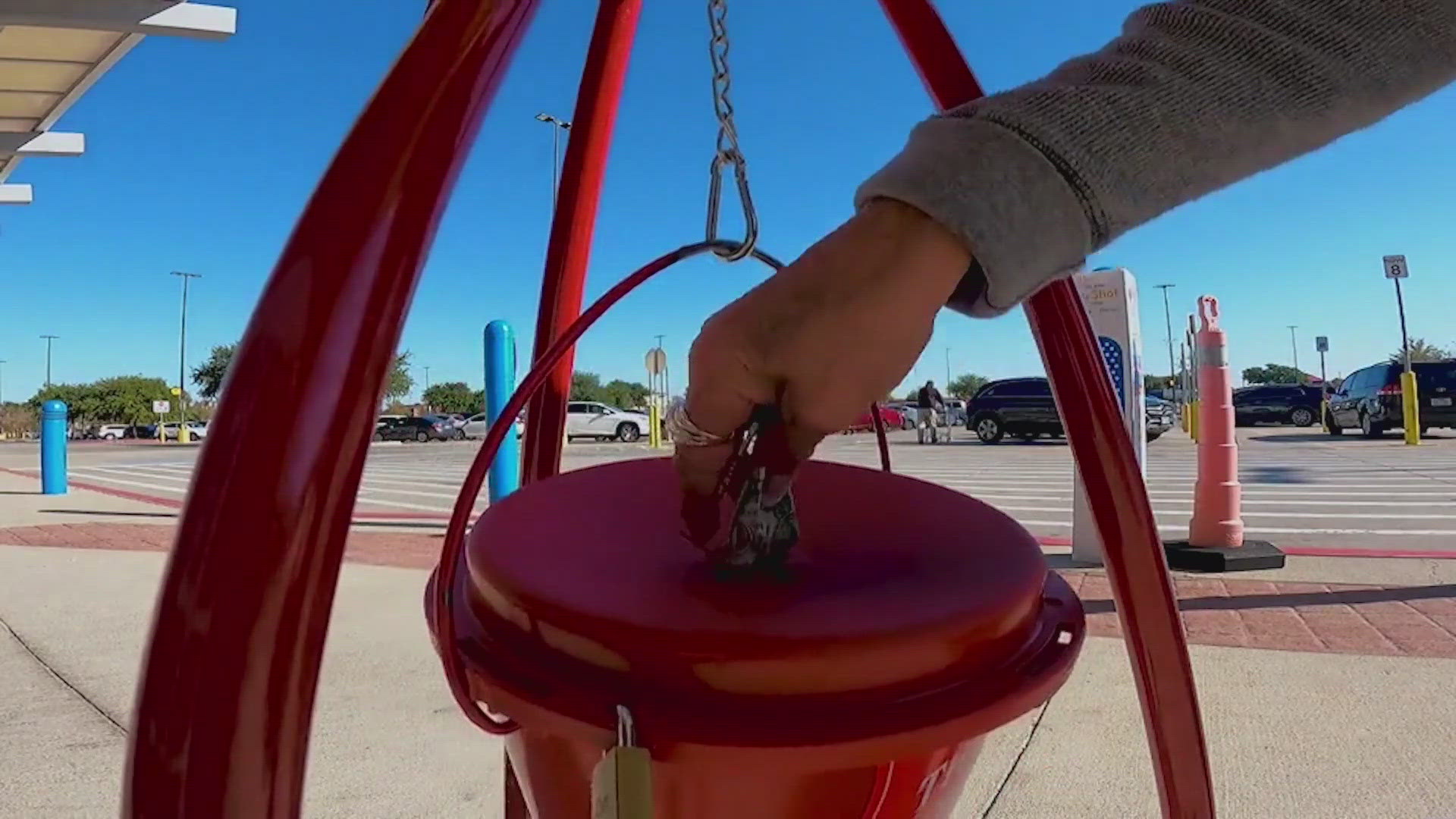 Red Kettle Campaign needs volunteers | wwltv.com