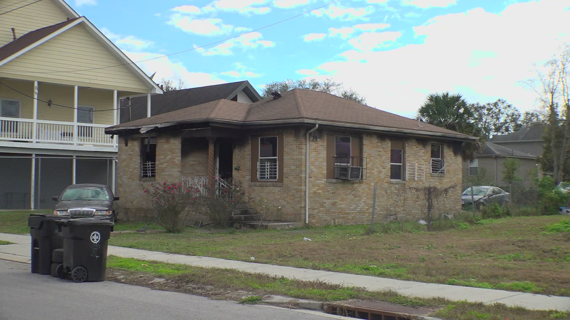 Man found dead after early morning house fire in New Orleans, NOFD ...