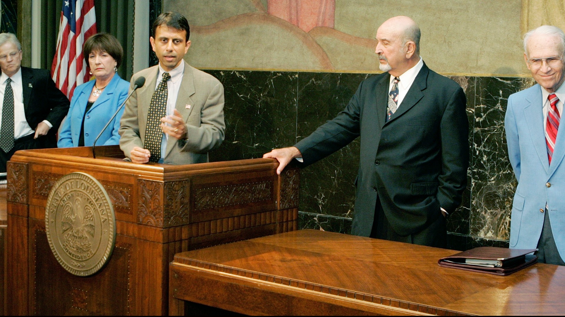 Former La. Gov. Mike Foster dies at 90 | wwltv.com