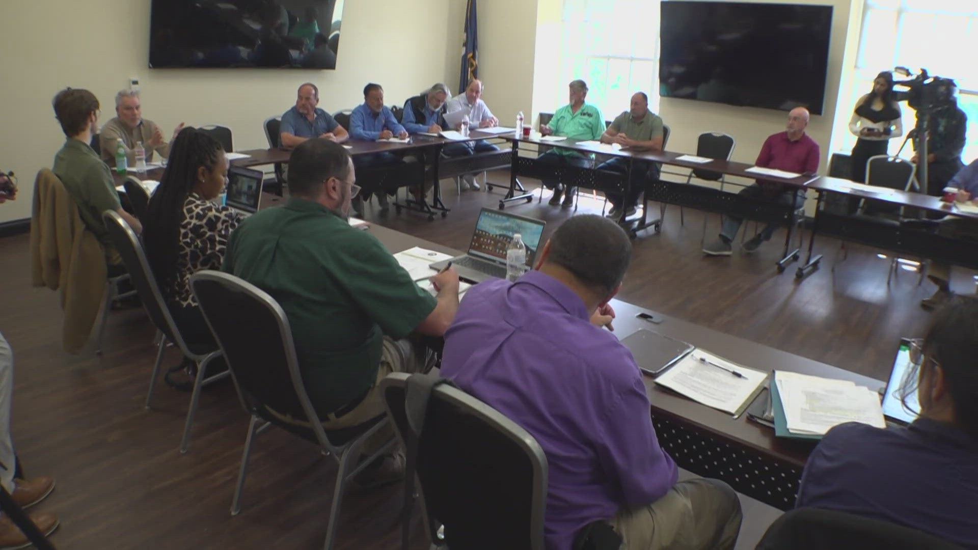 Weeks after LOOP spill, oyster suppliers raise concerns about remaining ...