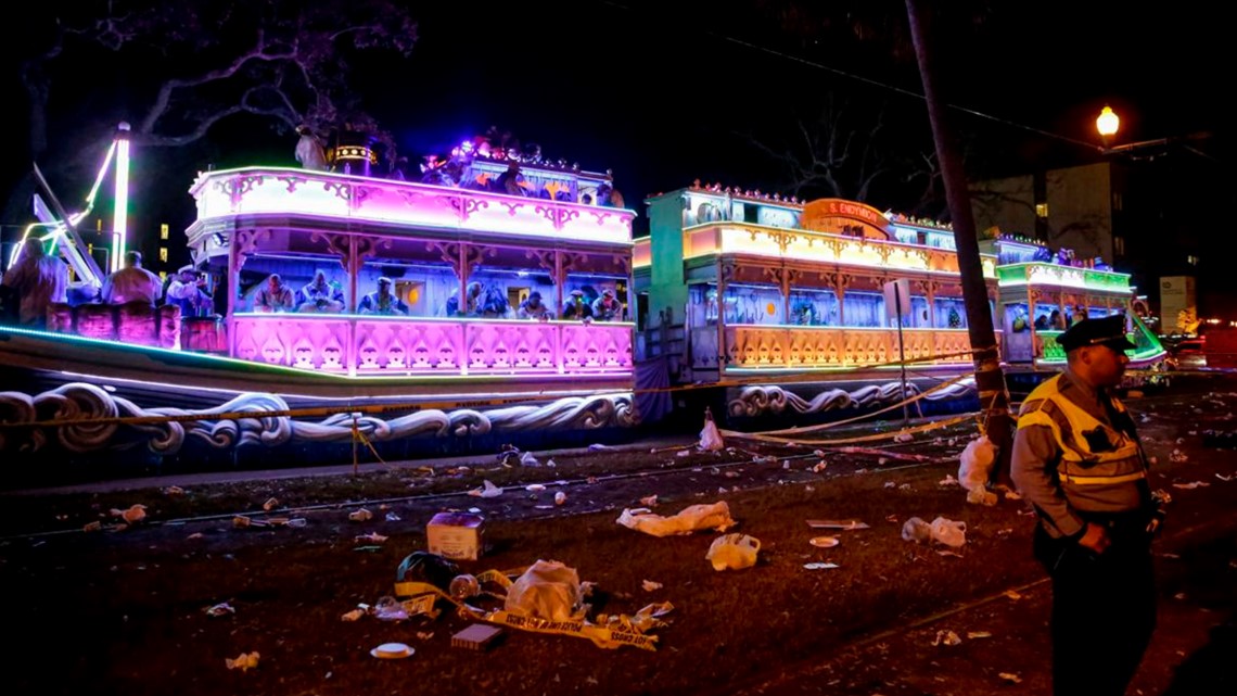 Tandem float ban: 'It's a real problem' says Carnival historian | wwltv.com