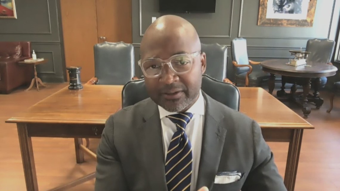 DA Jason Williams defends murder indictment against 15-year-olds ...