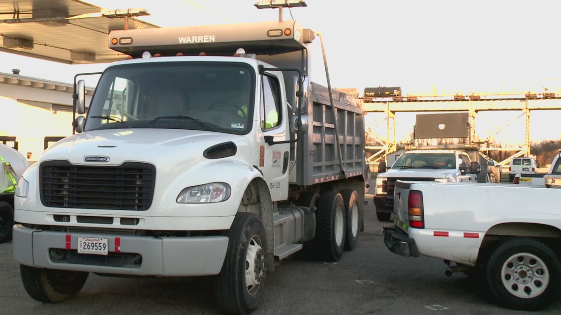 'We’re ready to go': LaDOTD crews work overtime to prepare for winter ...