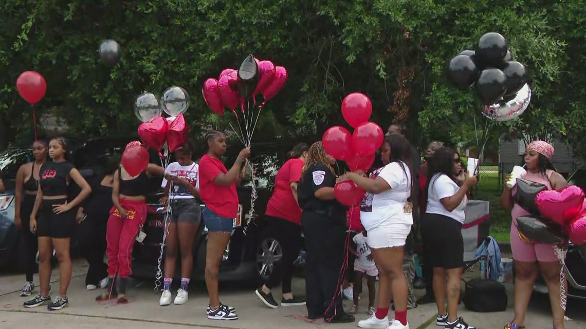 Balloon release for murder victim Terrell Massey | wwltv.com