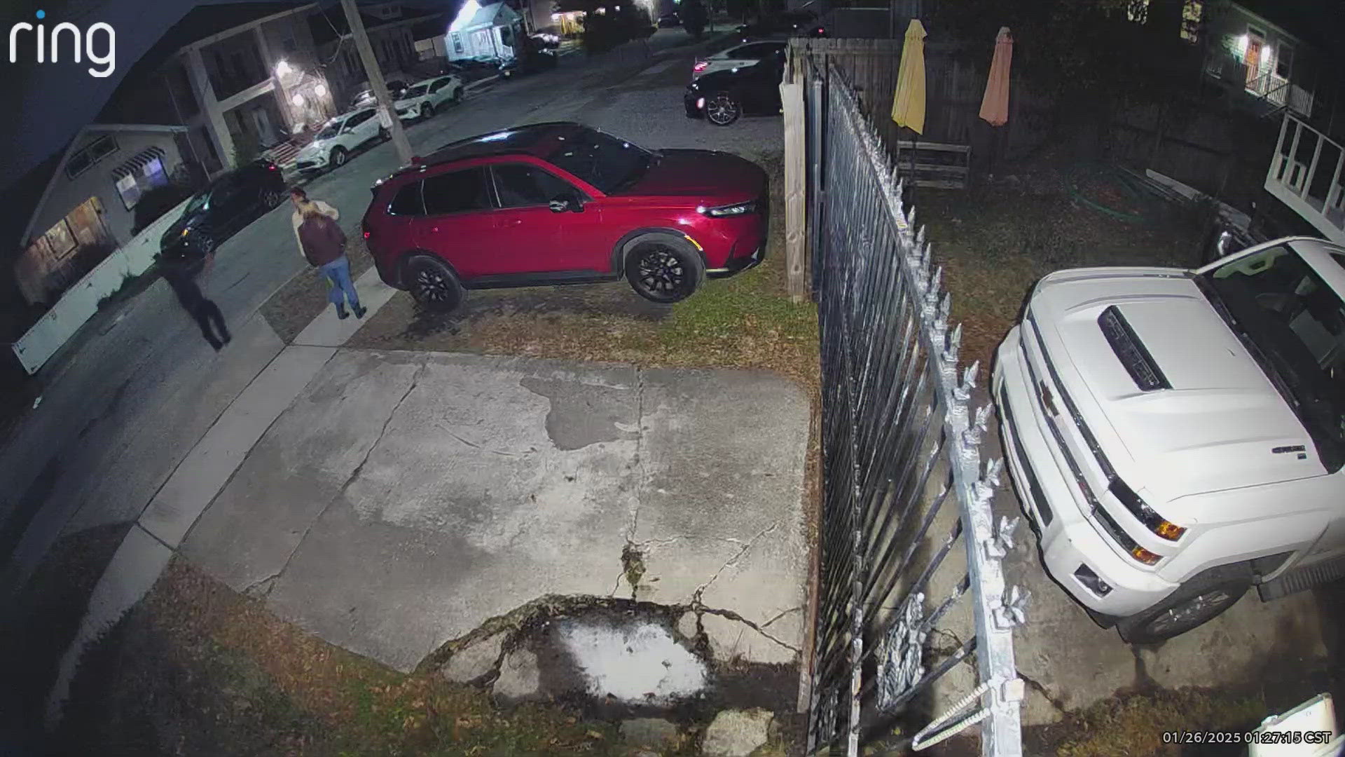 New Orleans armed robbery caught on video: Man, woman held at gunpoint ...