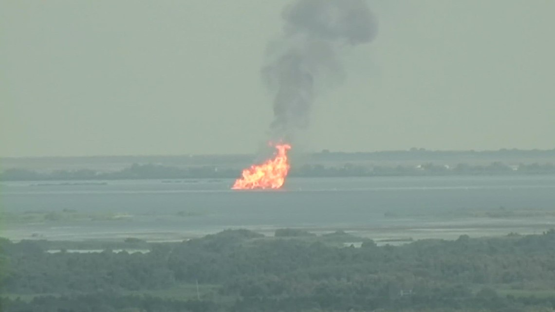 Fire erupts in St. Bernard lake after barge hits pipeline | wwltv.com
