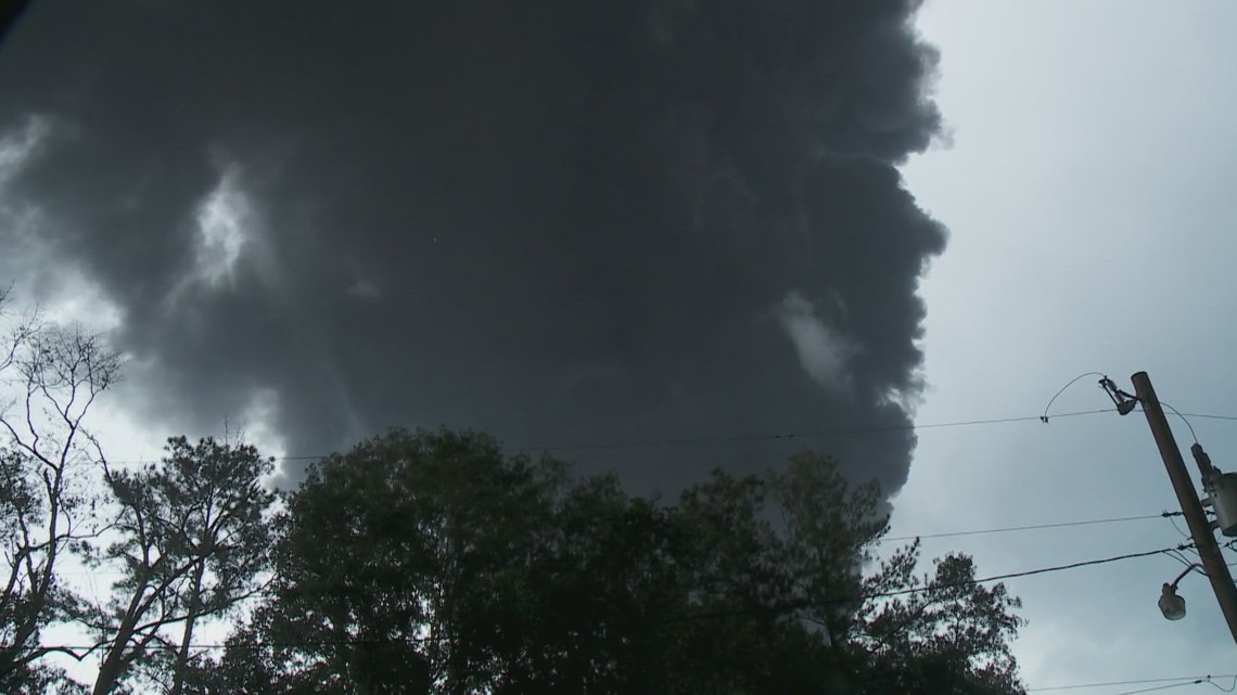 Roseland fire cleanup efforts continue, no health risks reported ...