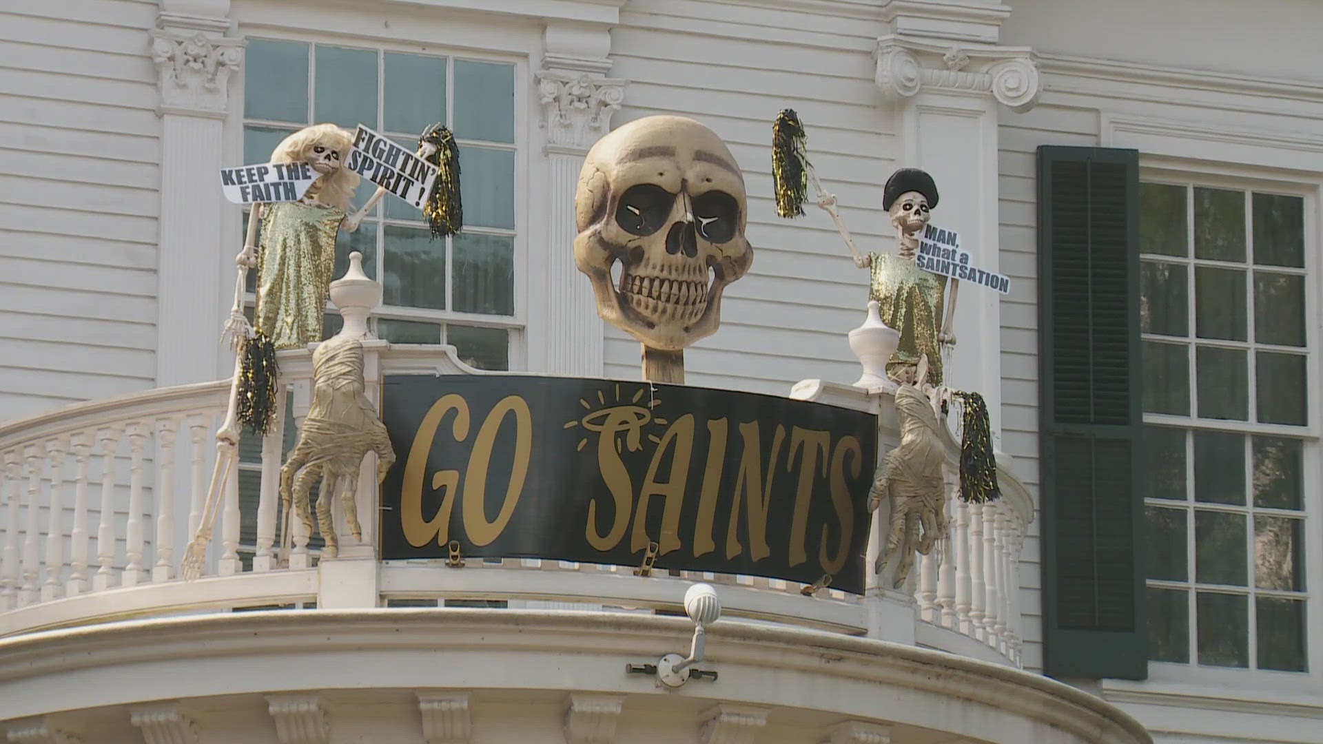 Behind the Scenes at New Orleans’ Famous Skeleton House | wwltv.com