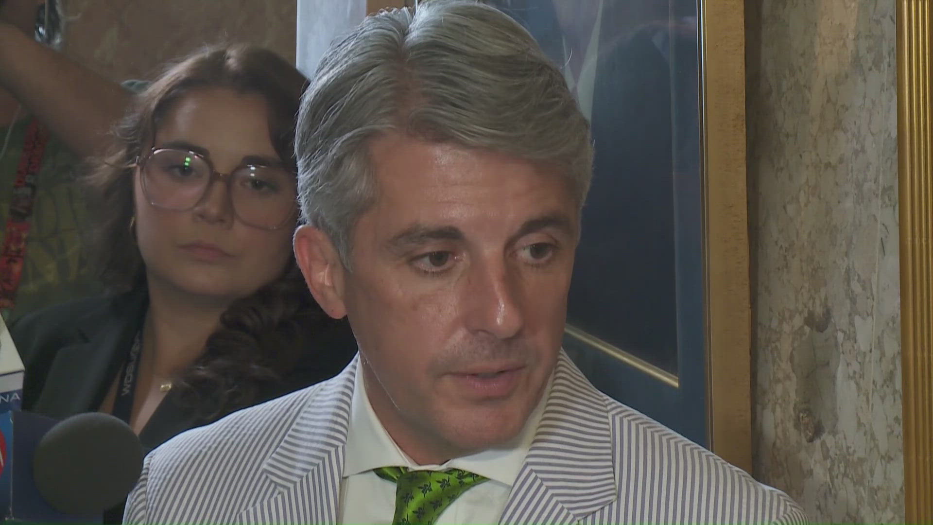 Louisiana Senate approves new congressional map with 6 districts, 1 ...