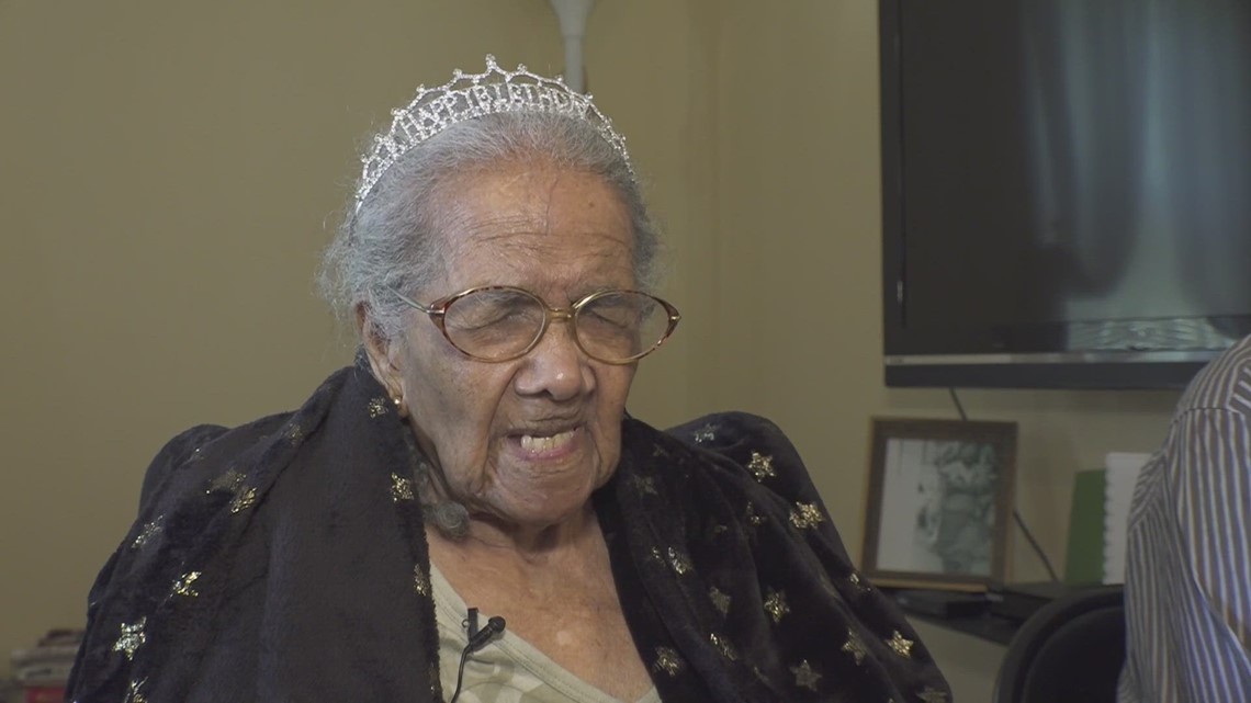 Happy 101st birthday Miss Gloria | wwltv.com