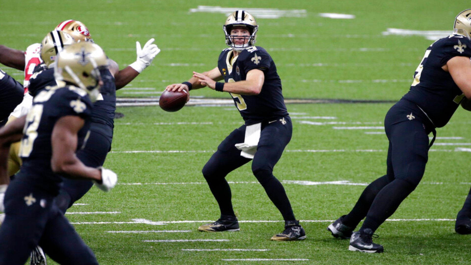 Report: Saints QB Drew Brees says he has 11 rib fractures | wwltv.com
