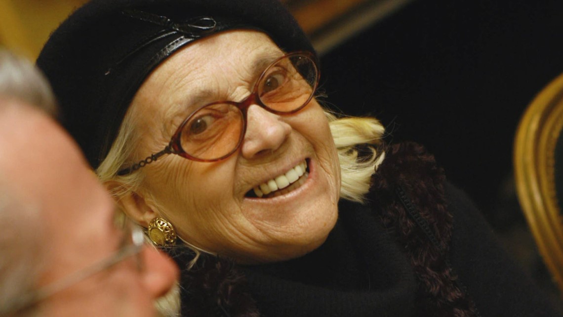 Remembering journalist & author Bonnie Warren | wwltv.com