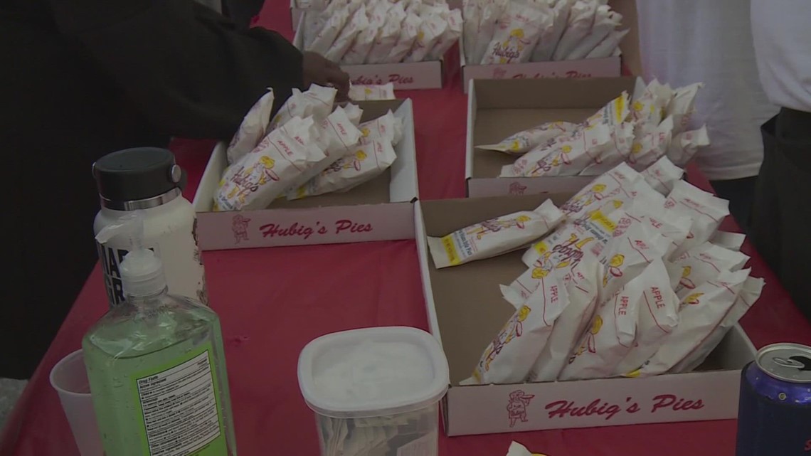 Hubig's pies return to New Orleans | wwltv.com