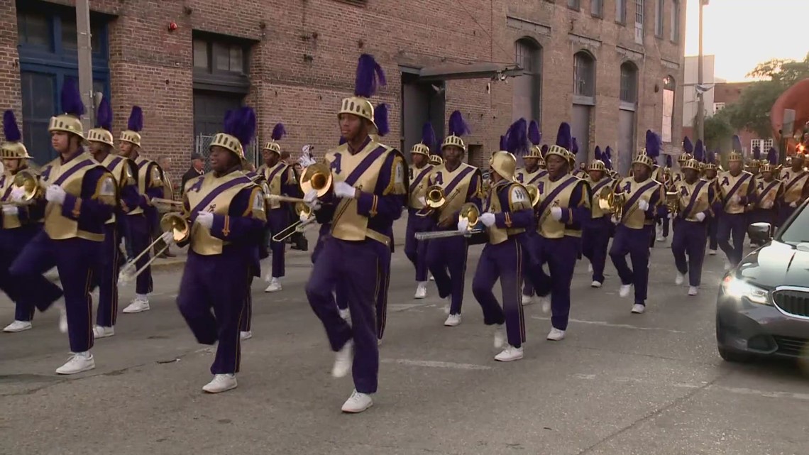 The Parade of Patriots celebrated American heroes | wwltv.com