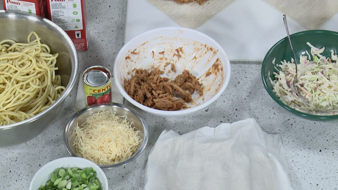 Cooking with Chef Kev: Pulled Pork Egg Rolls and Pulled Pork Ragu ...
