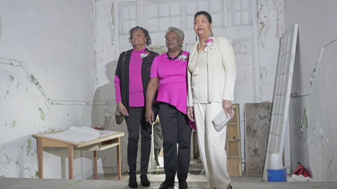WOMEN'S HISTORY MONTH: Meeting the other 3 women who integrated the New ...