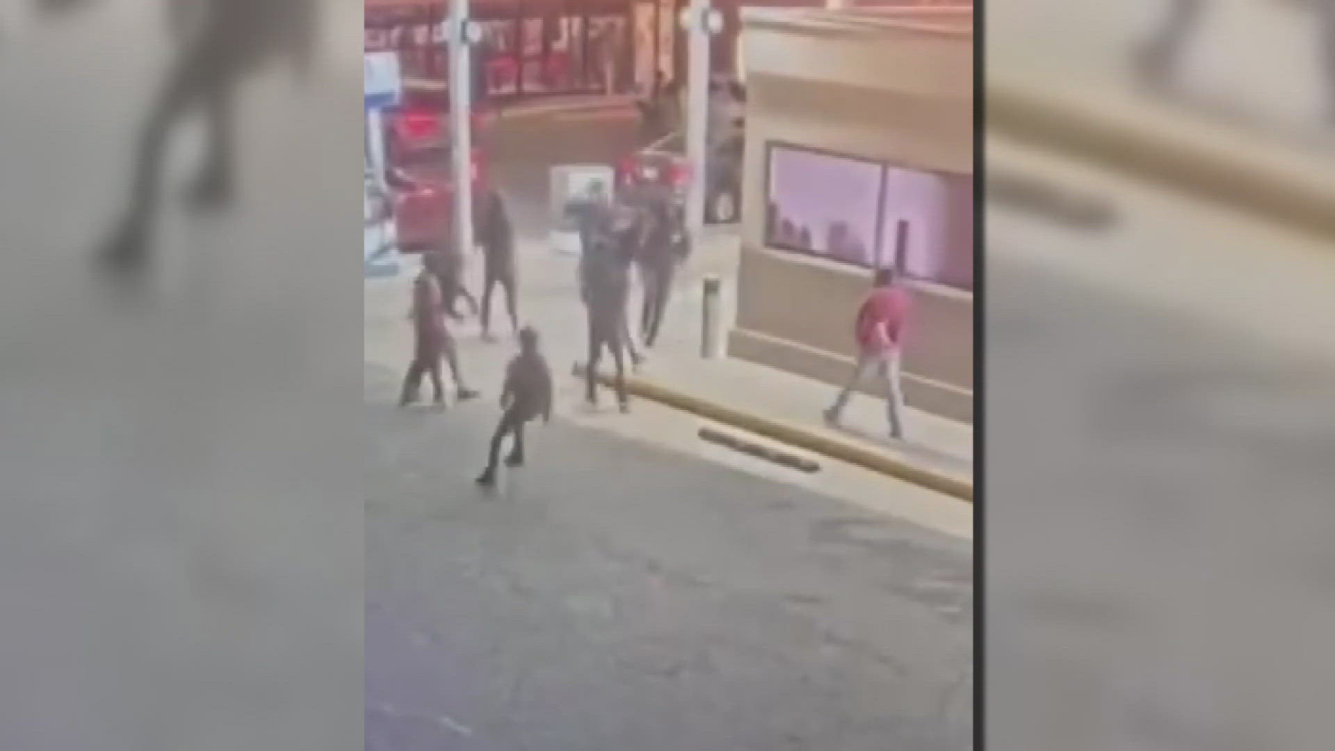 Singer Keely Smith, who gained fame with husband Louis Prima, dies ...