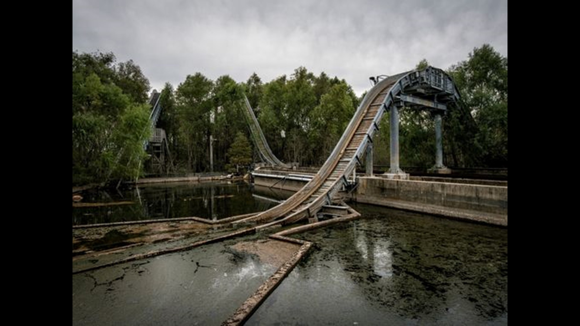 Photos inside the Six Flags devastated by Hurricane Katrina | wwltv.com