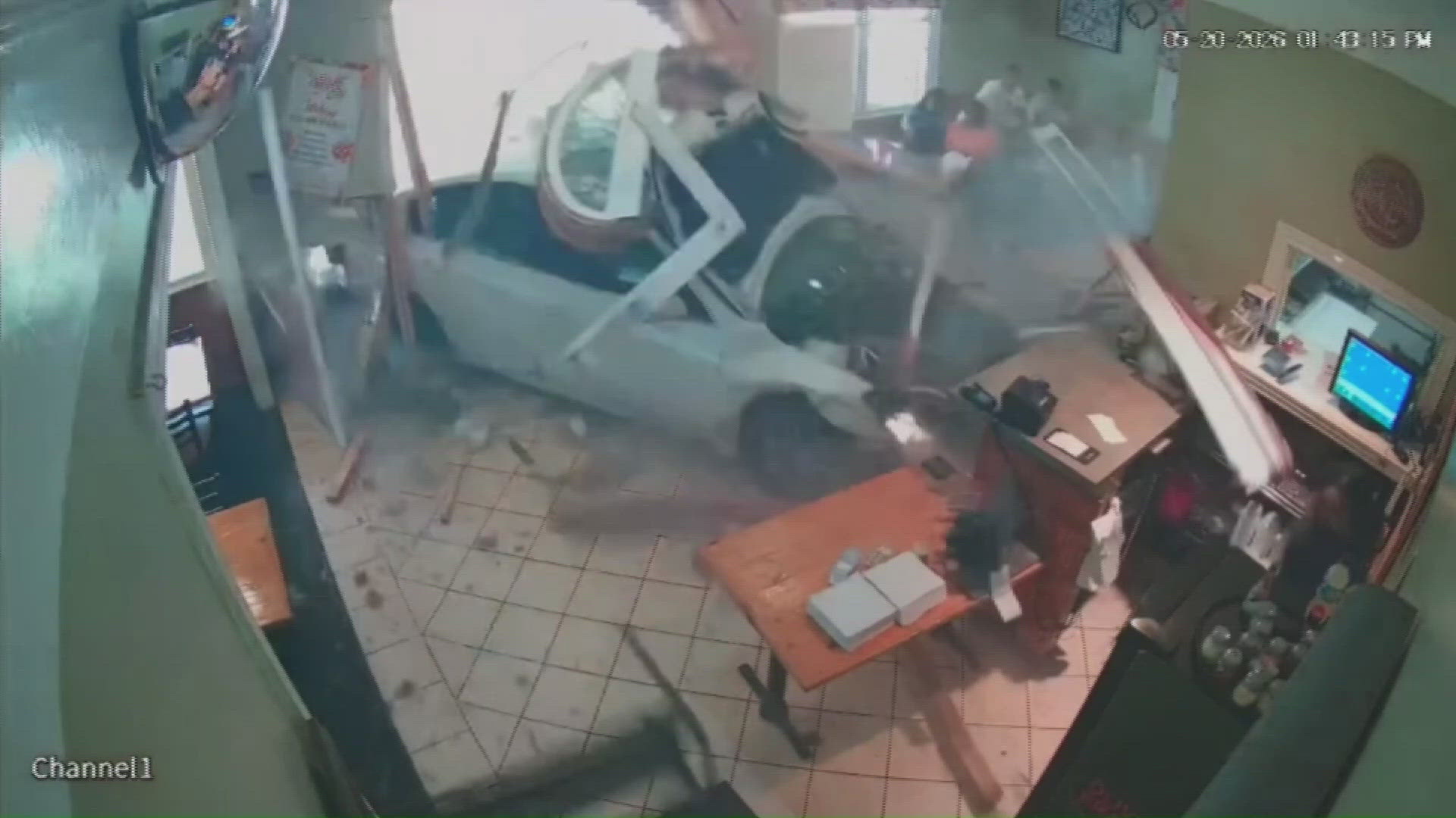 Watch: Car plows into restaurant, narrowly avoiding restaurant patrons ...