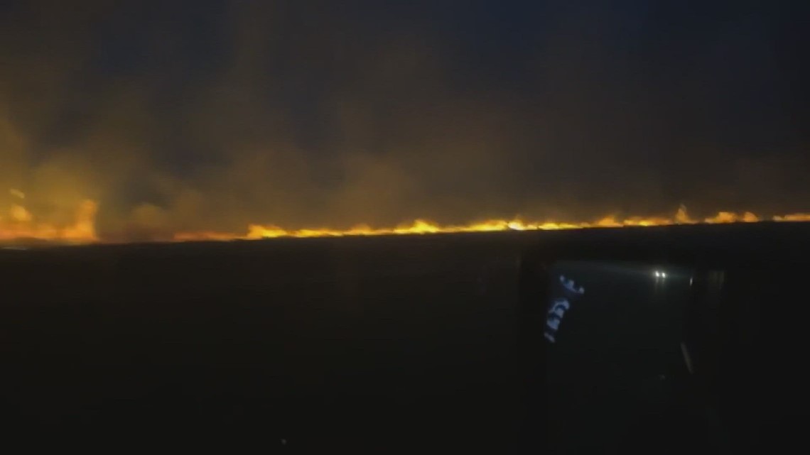 Lafourche Parish marsh fire briefly shuts down Highway 90 | wwltv.com