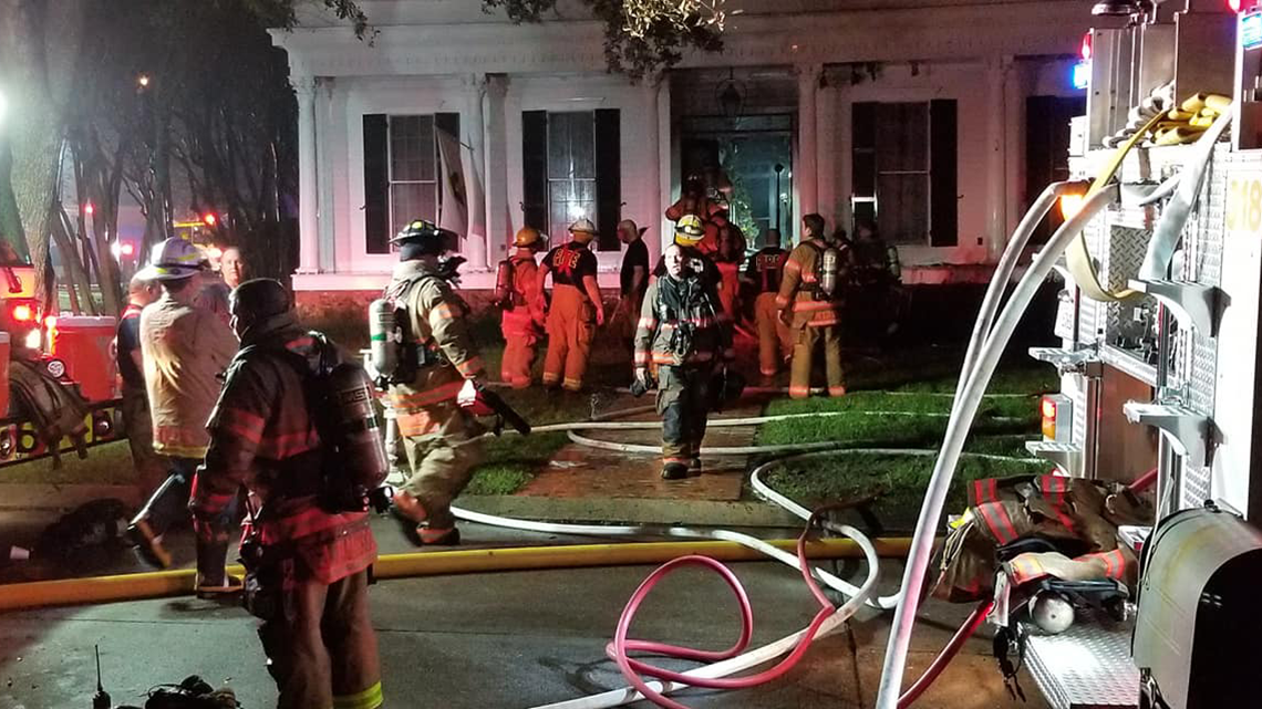 No injuries in two-alarm fire in River Ridge | wwltv.com