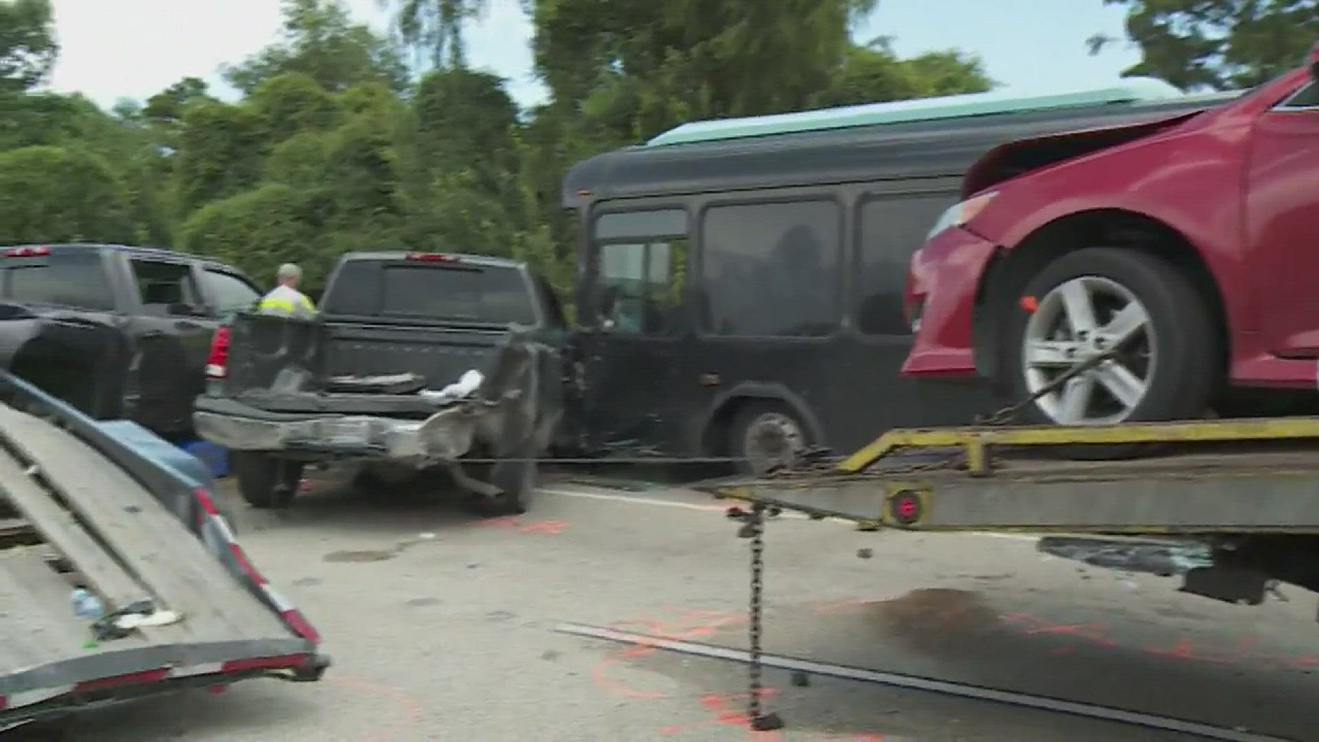 State police: bus driver in fatal I-10 crash had no driver's license ...
