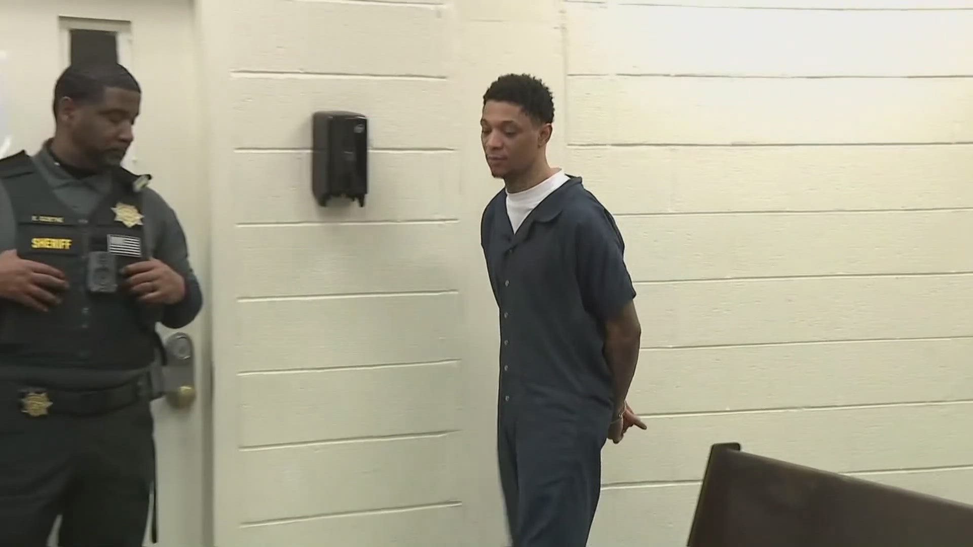 New Orleans jail escapee Derrick Groves waives extradition after ...