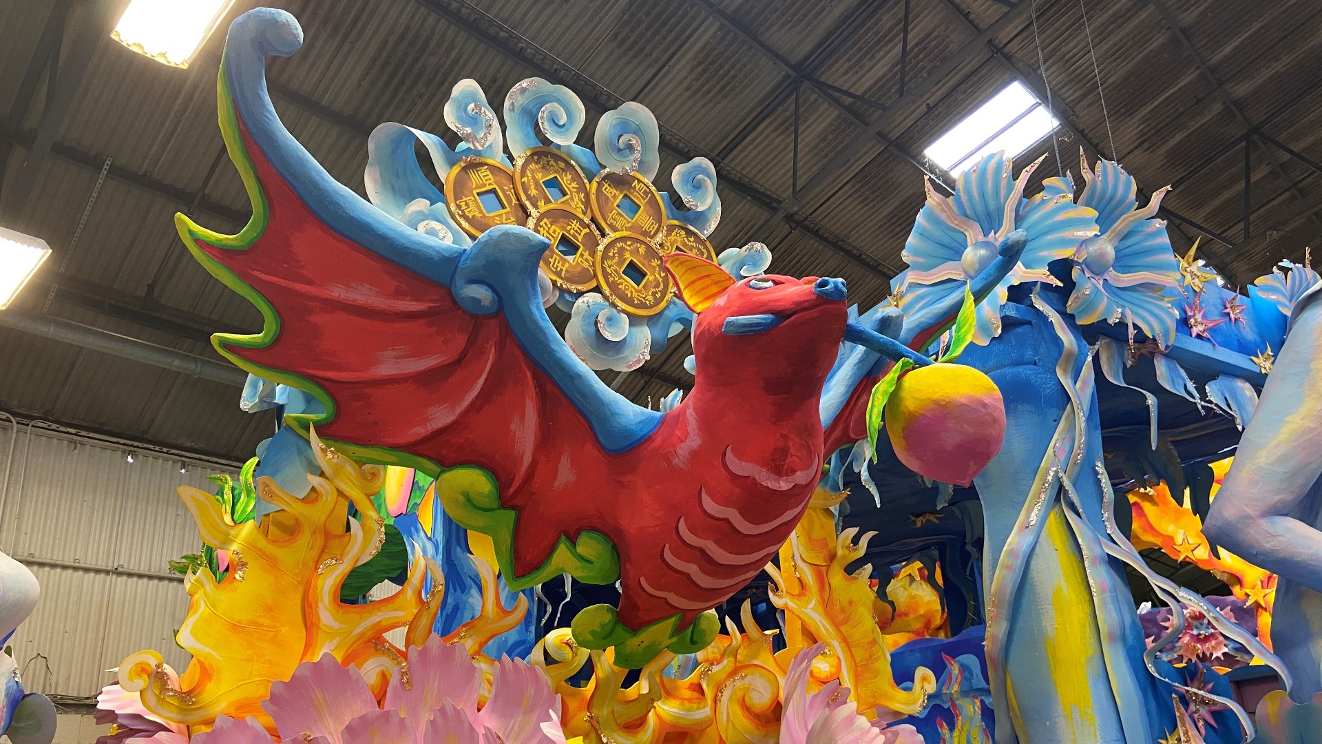 Behind the scenes with the new float builders of Rex 2020 | wwltv.com