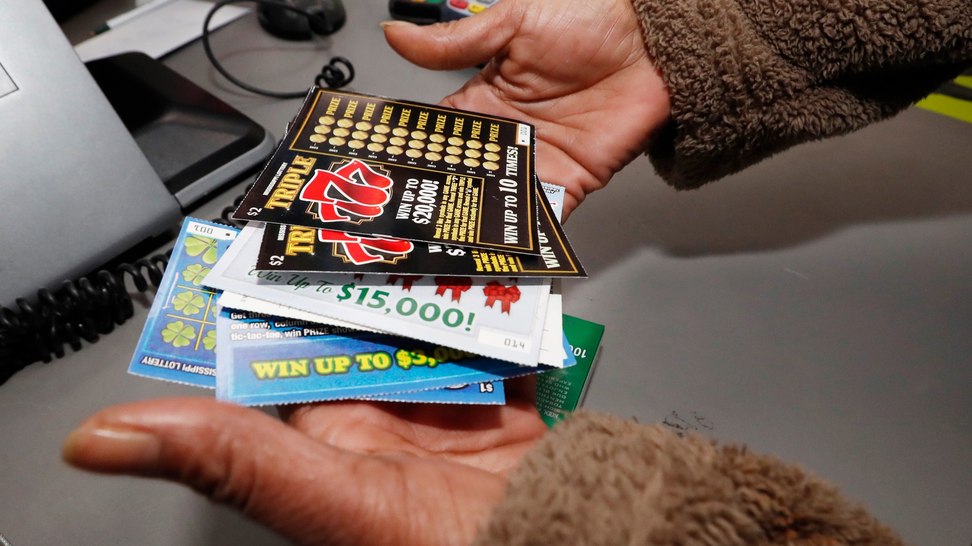 Jackpot! Lottery tickets on sale for 1st time in Mississippi | wwltv.com