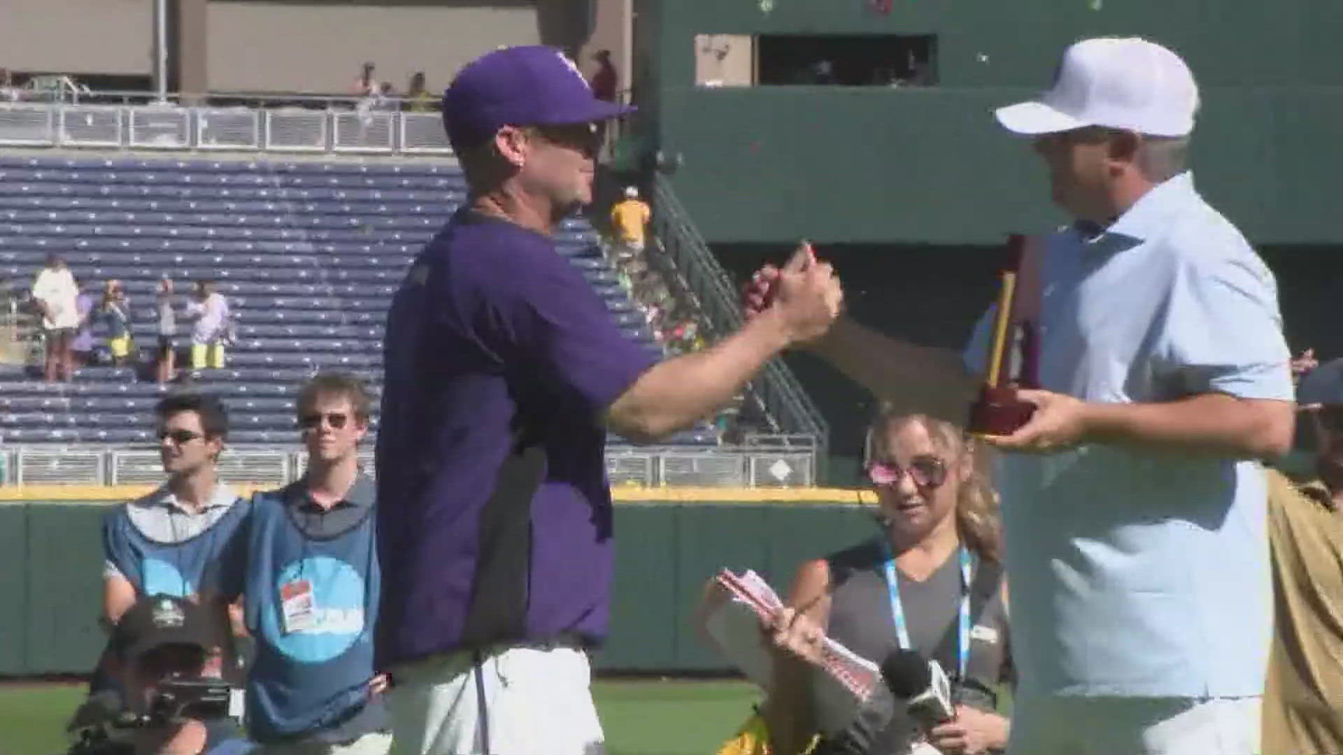 LSU's Angel Reese angry about AI photos spreading online | wwltv.com