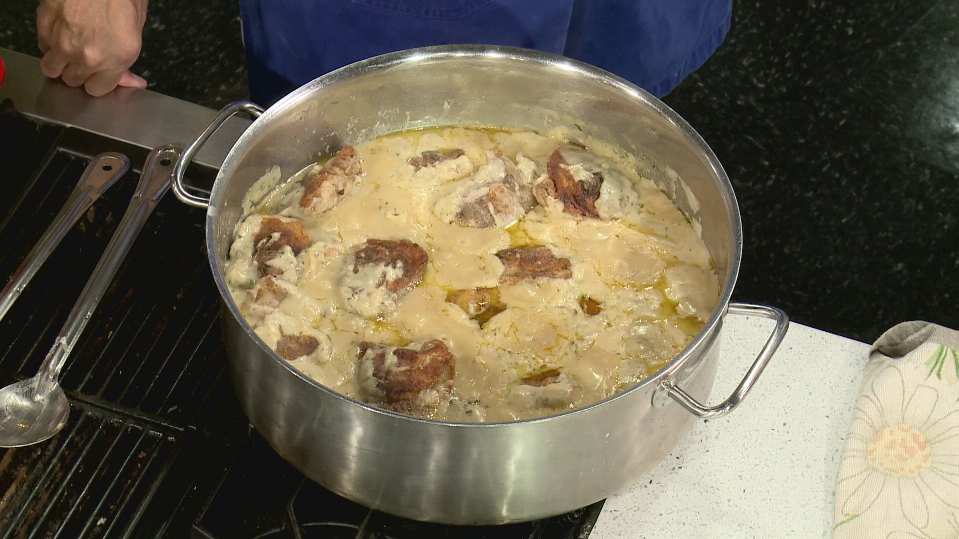 Chef Kev shares his smothered chicken and gravy recipe | wwltv.com