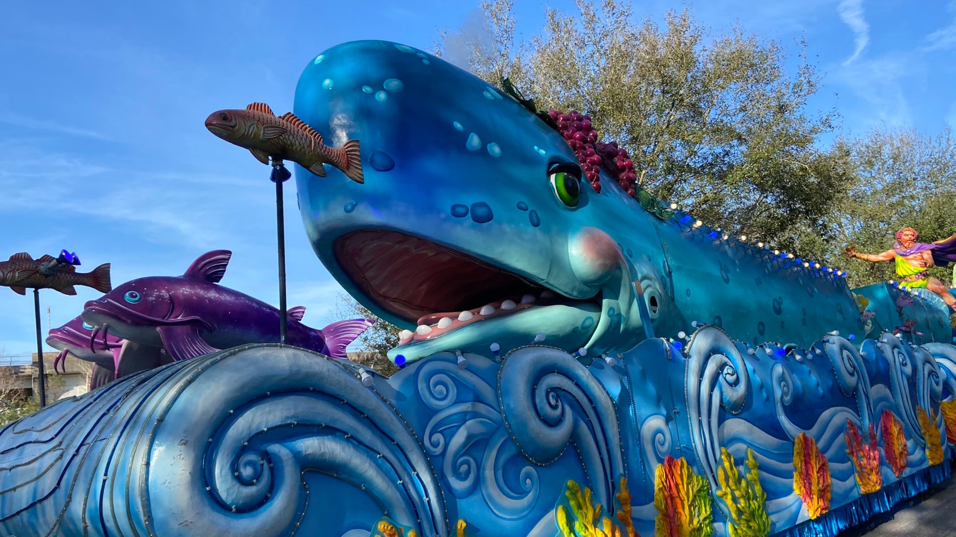 Beau rides again: Floats in the Oaks tribute honors a former Rex & City ...