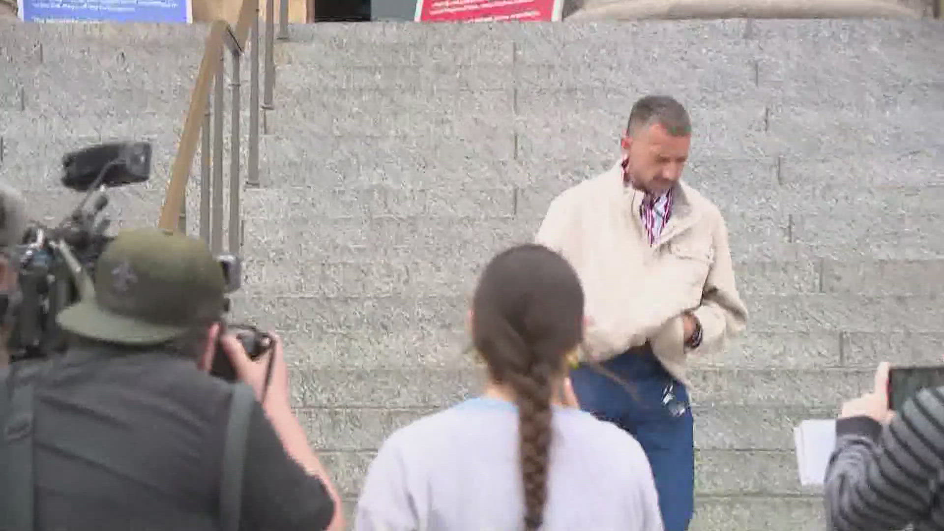 Actor Shia Labeouf facing new battery charge in New Orleans | wwltv.com