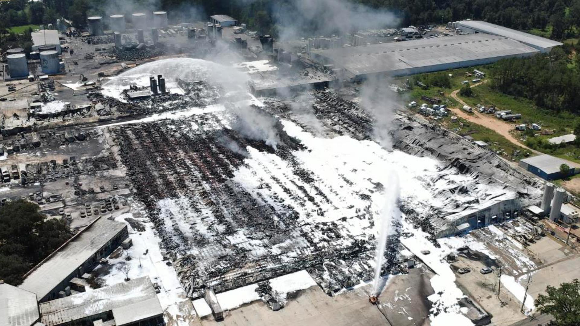 Aftermath of Smitty’s Supply explosion rocks Roseland community | wwltv.com