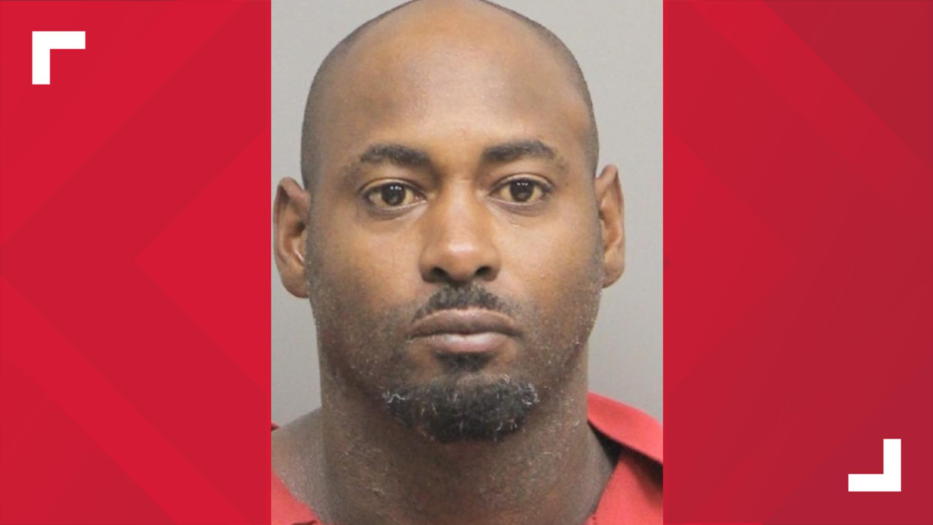 New Orleans police seek suspect in Iberville Street murder | wwltv.com