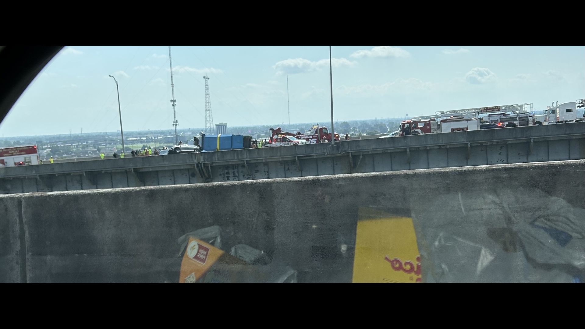 Crescent City Connection cleared after multi-vehicle crash | wwltv.com