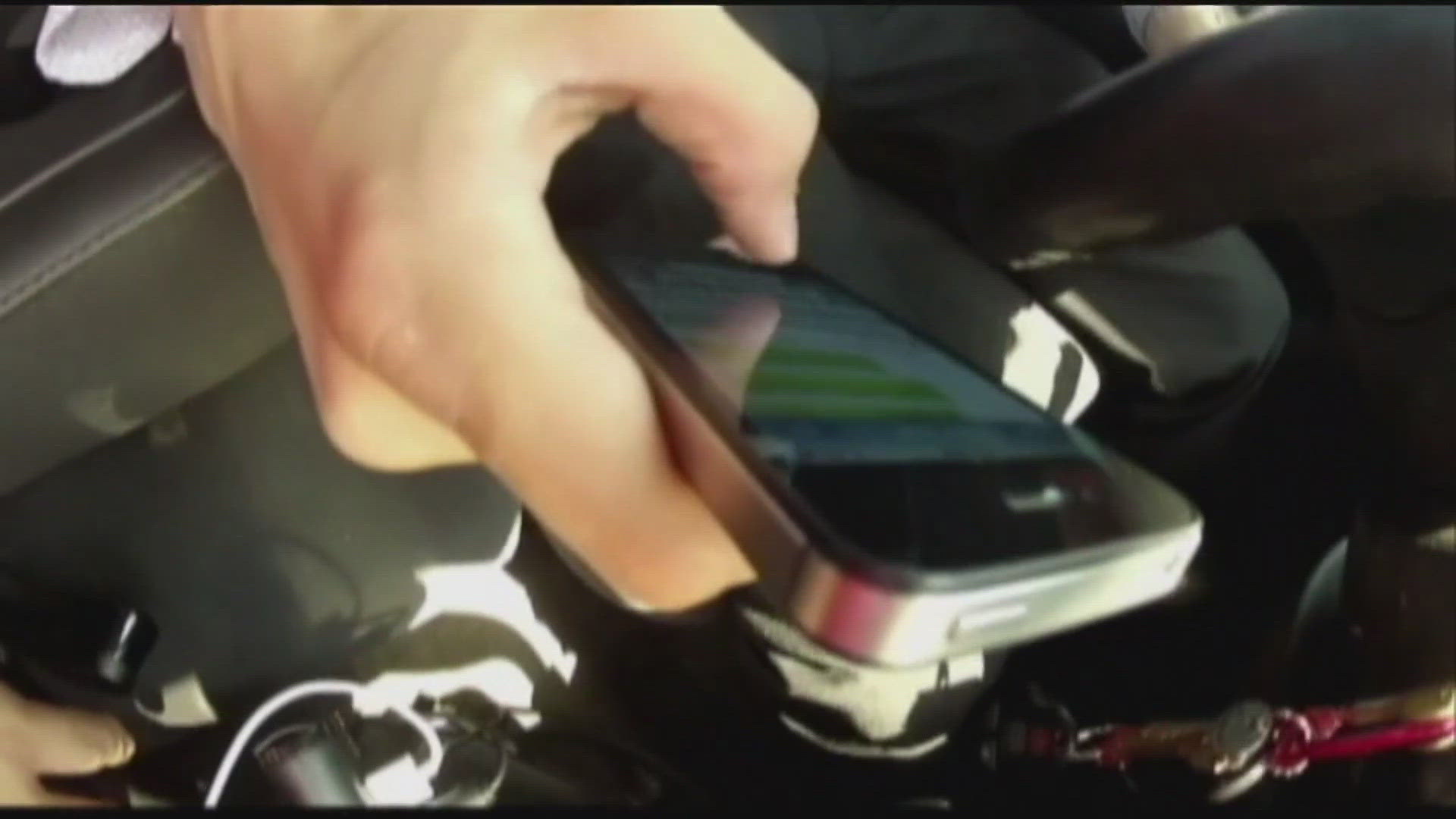 Louisiana hands-free driving law takes effect next month | wwltv.com